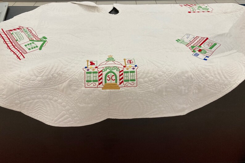 Personalized Tree Skirt, Monogrammed Tree Skirt, Heirloom Tree Skirt ...