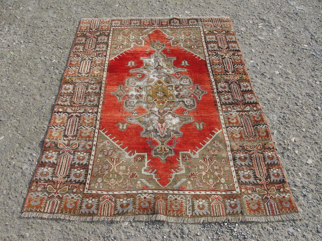 Area Tribal Red Carpet, Vintage Turkish Large Rug, 3.9x 5.6 Ft, Medium ...