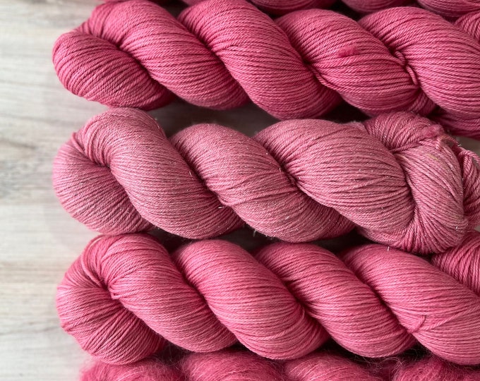 LA VIE En ROSE, Hand-dyed Yarn, Three by the Sea, Sock Weight Yarn, Dk ...