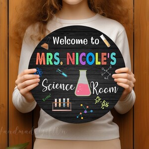 Custom Science Teacher Door Sign, Personalized Science Room Door Hanger ...