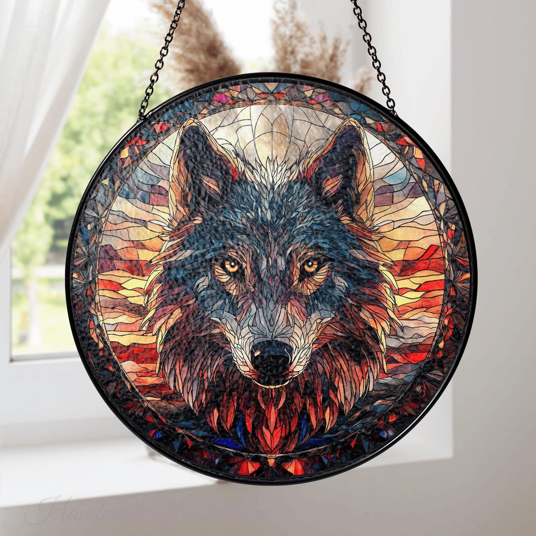 Wolf Design Stained Glass Suncatcher, Wolf Suncatcher Gifts, Wolf ...