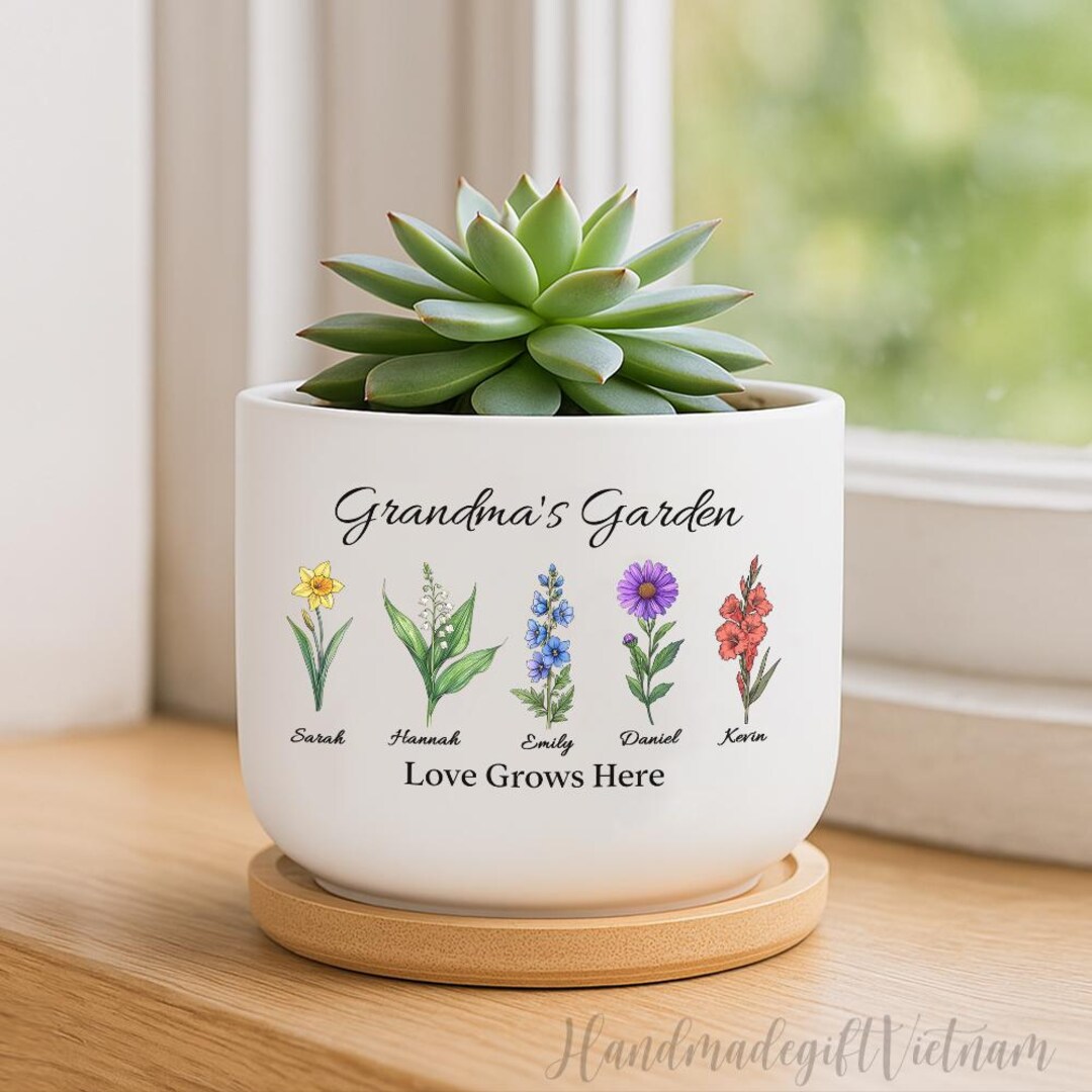 Personalized Grandma's Garden Plant Pot, Custom Birth Month Flower ...