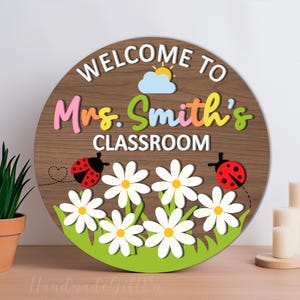 3D Welcome to Teachers Classroom Sign/daisy and Ladybug Classroom Door ...