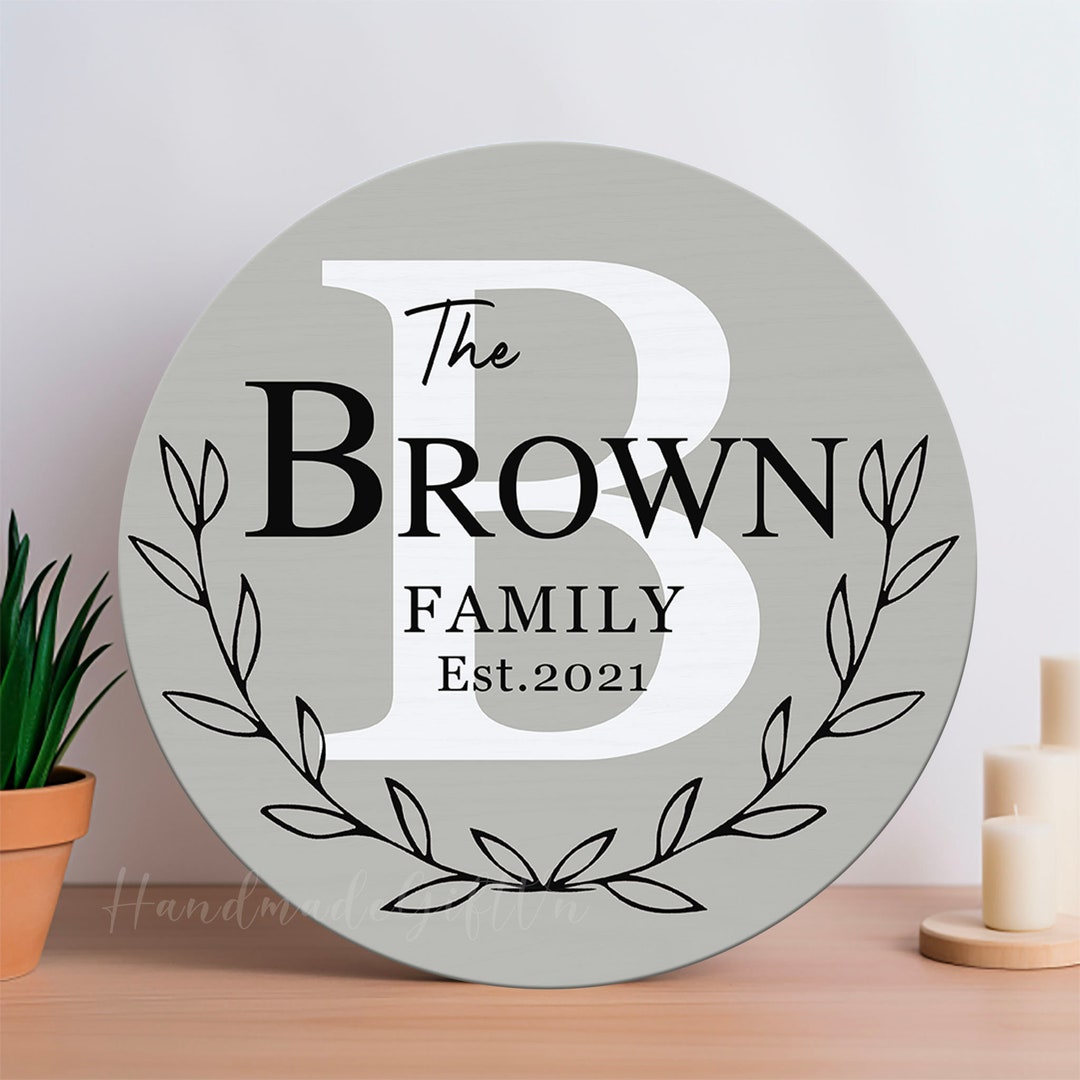 Personalized Family Name Door Sign, Last Name Front Door Decor, Round ...