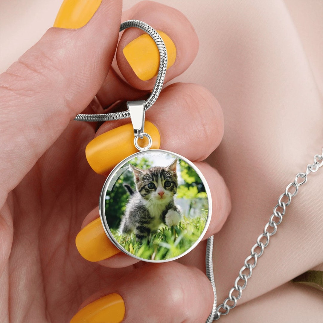 Eye Necklace Custom, Eye Jewelry, Eye Circle Pendant, Human Eyeball ...