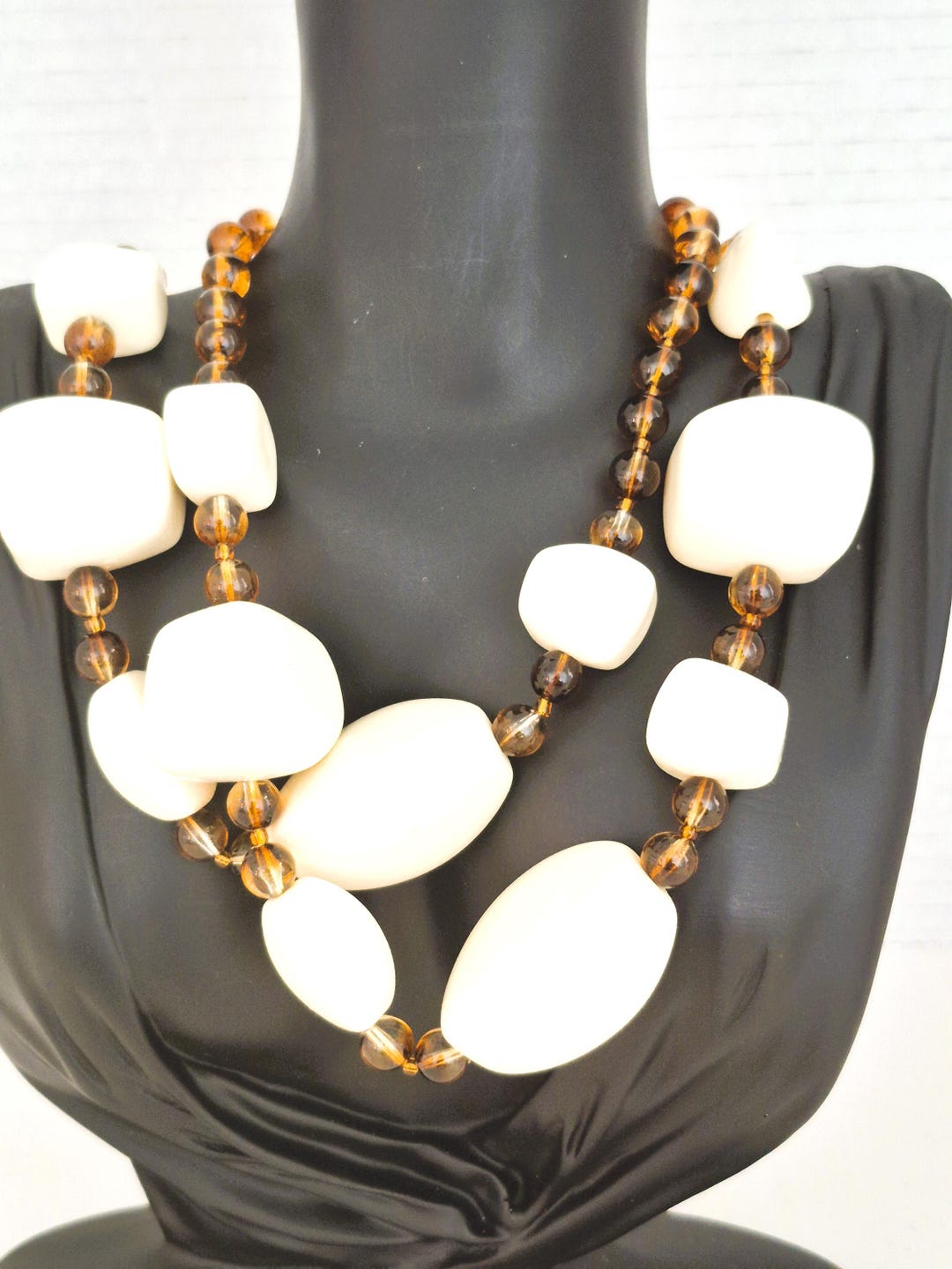 Vintage Joan Rivers White and Amber Chunky Necklace - Etsy