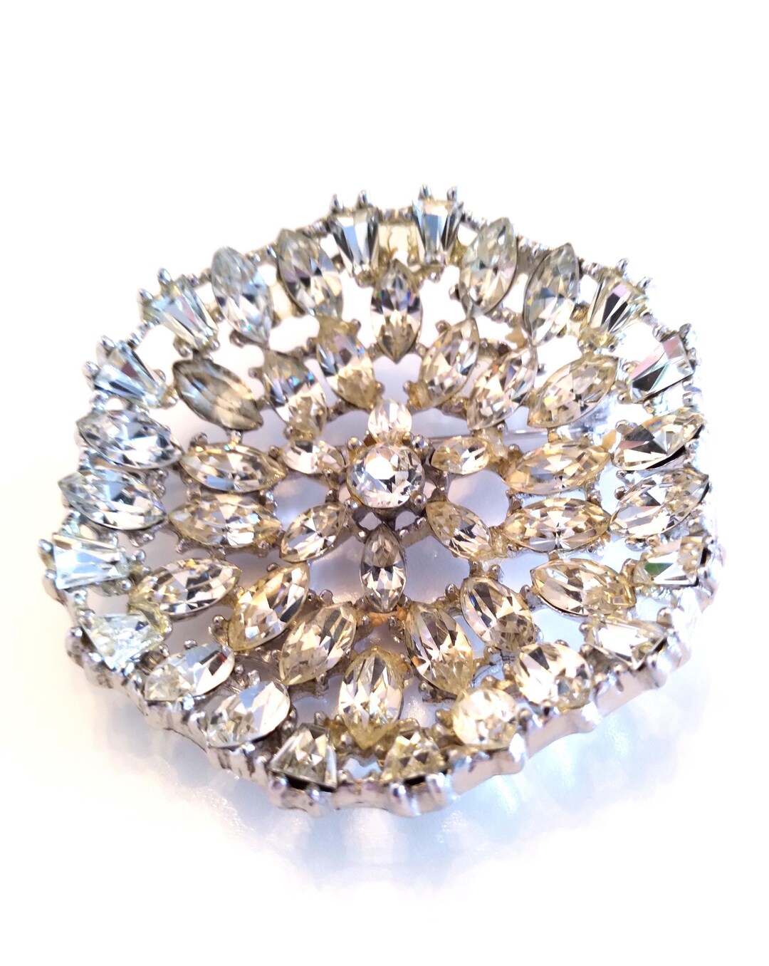 Vintage Starburst Rhinestone and Rhodium-plated Concave Bridal Brooch ...