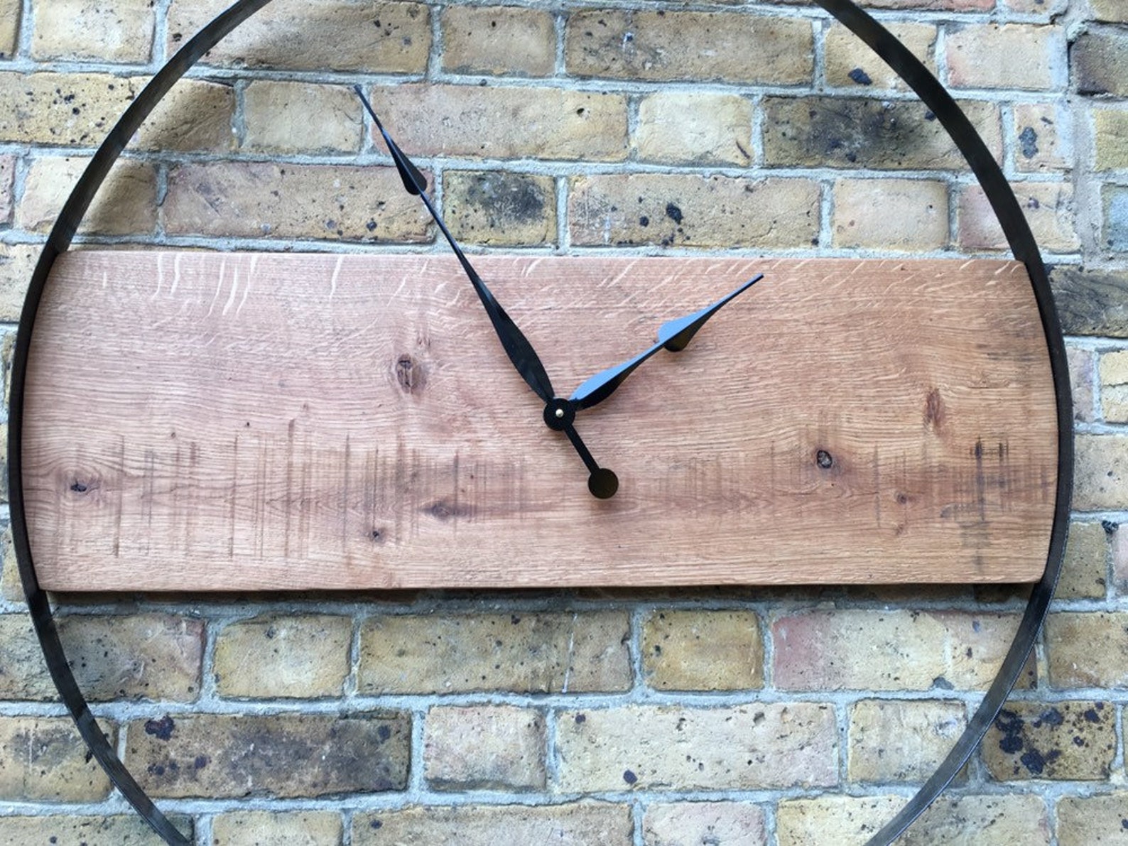 Large Whisky Barrel Ring Clock - Etsy UK