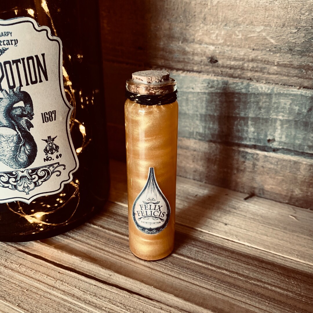 Mini Félix Felicis Potion Vial for a Cabinet of Curiosity or Wizarding ...