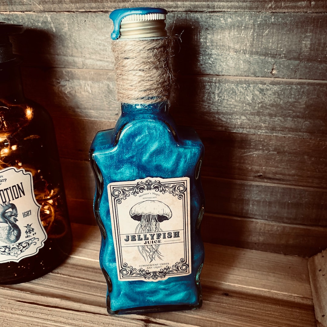 Vial of Jellyfish Juice Potion Treasure of the Oceans for a Cabinet of ...