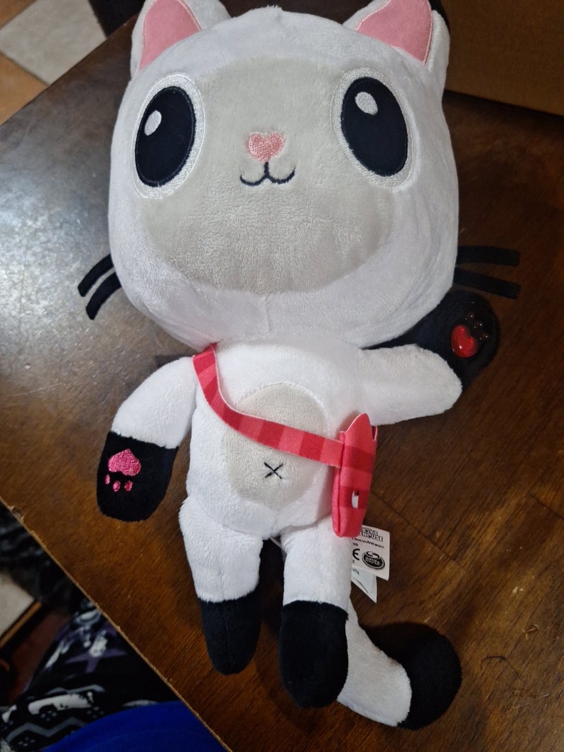 Dreamworks GABBY'S DOLLHOUSE Talking Pandy Paws Plush Toy Sounds ...