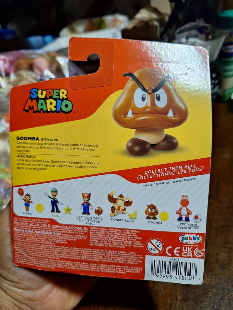 Super Mario Brothers 2.5 Figure Goomba With Coin Nintendo NES ...