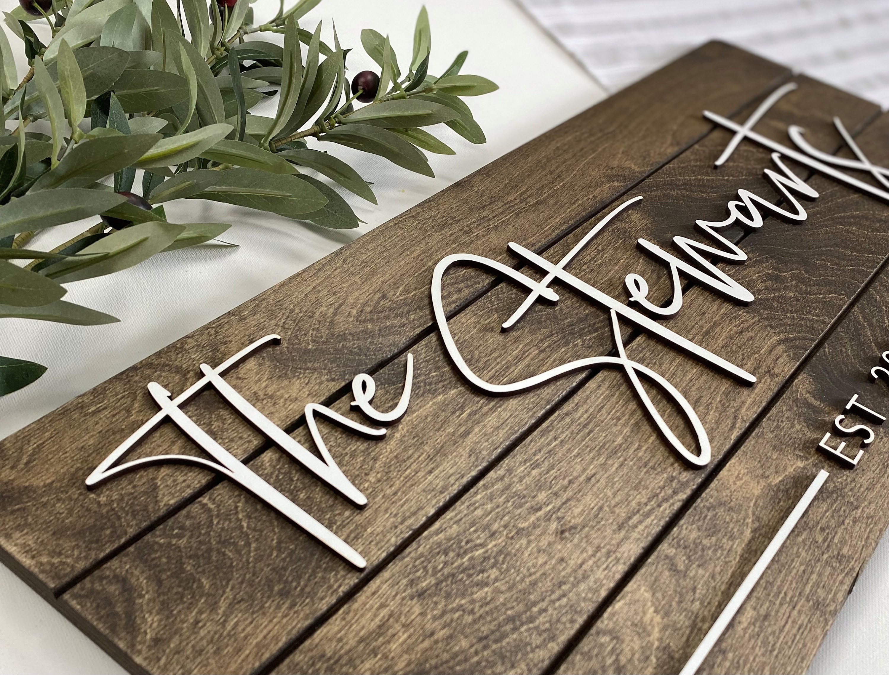 Last Name Sign Personalized Custom Wood Sign Wedding Gift - Etsy