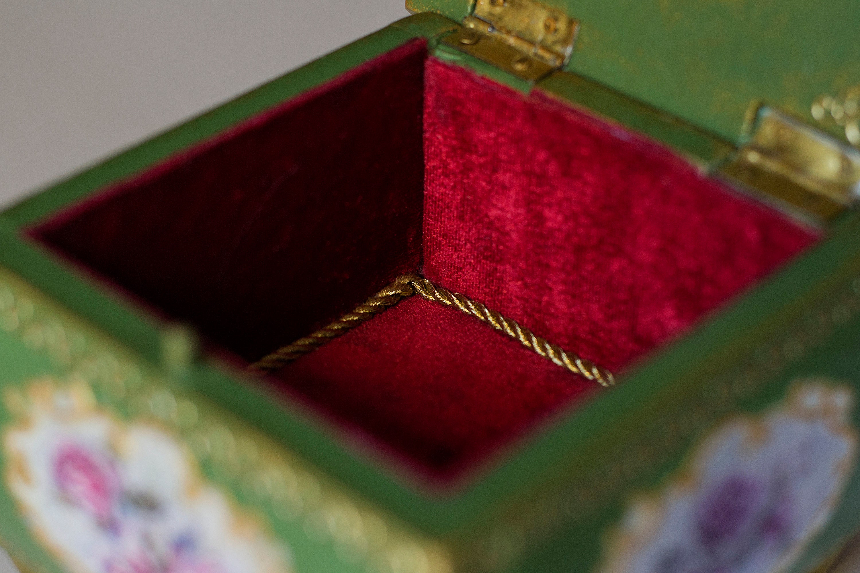 Green Rococo Wooden Jewelry Box Trinket Box Luxury Elegant | Etsy