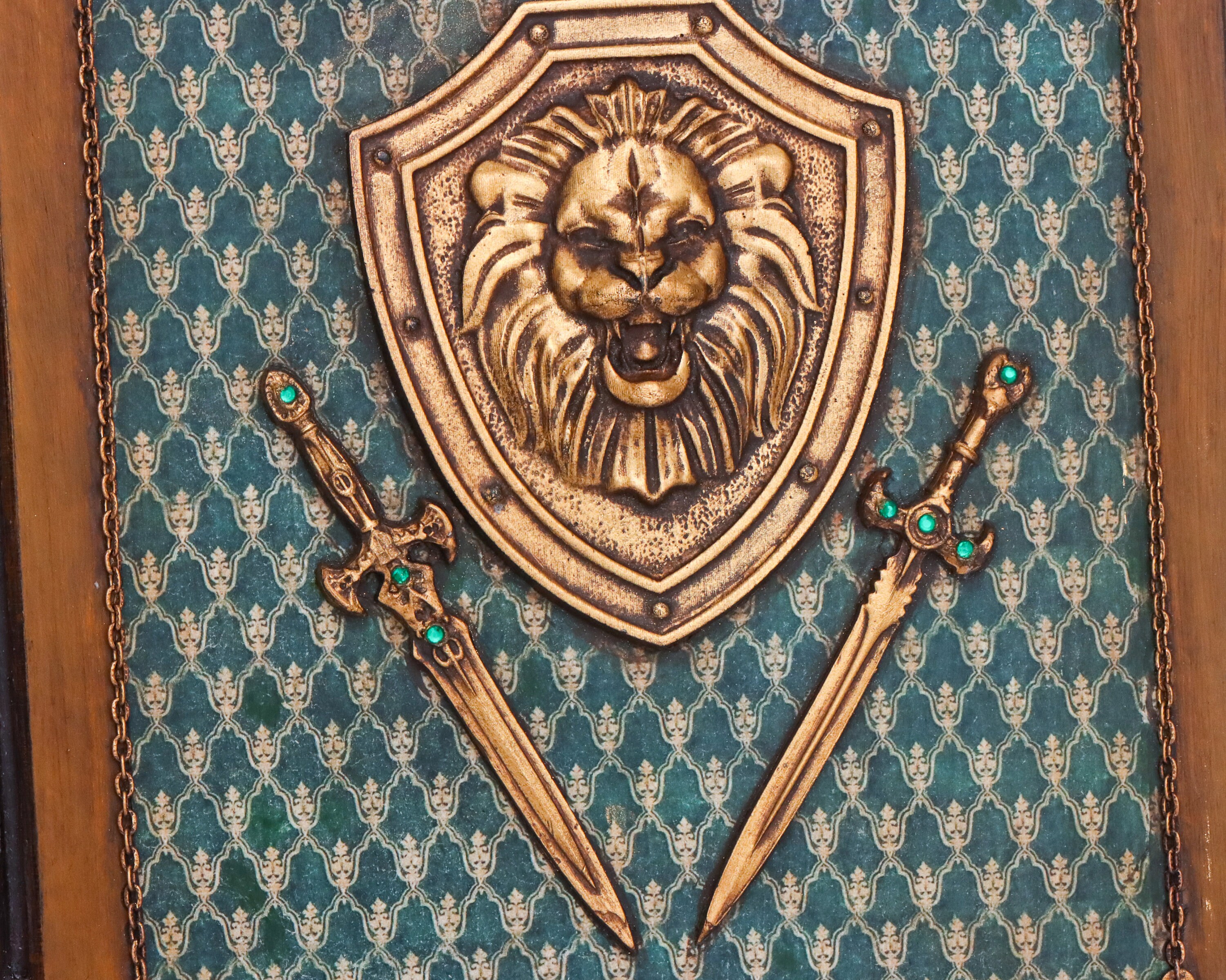 Vintage Medieval Lion Inlaid Crown and Saber Wooden Folio, Custom Book ...