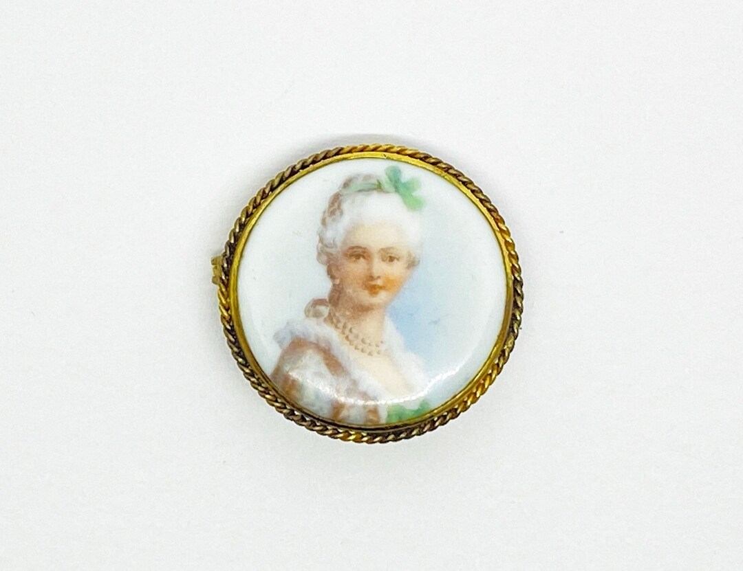 Antique Victorian Round Porcelain Portrait Brooch/pin, C-clasp, Elegant ...