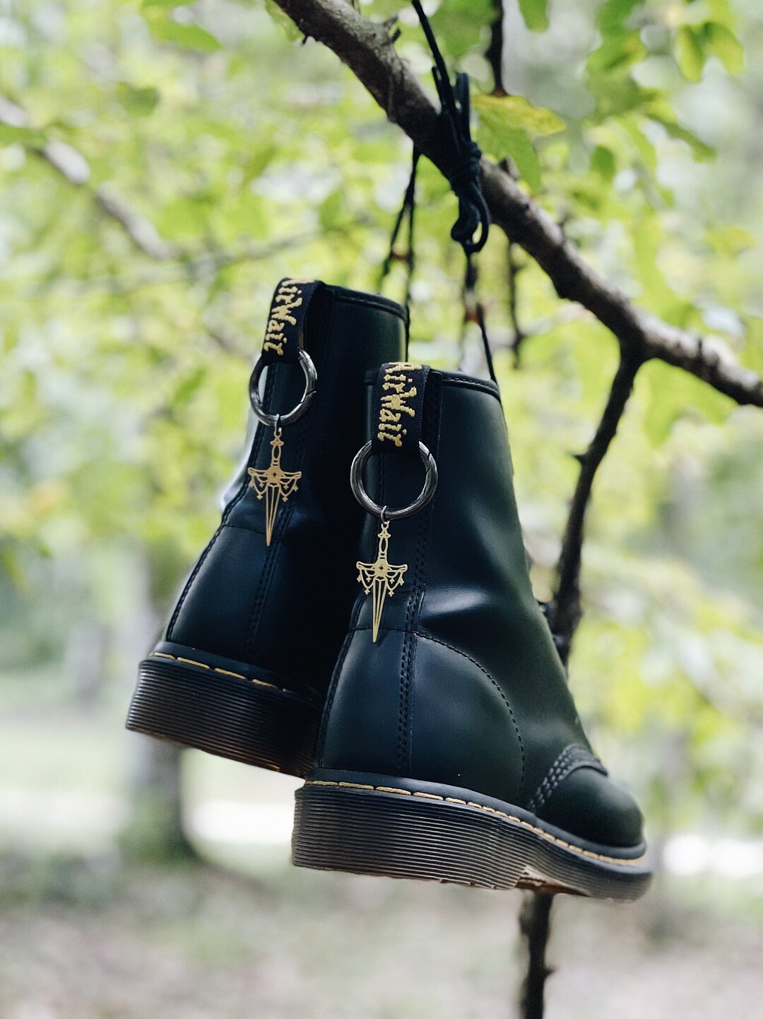 Gilded Dagger Doc Marten Charms - Stars Knife Sword Black Grunge Shoe ...