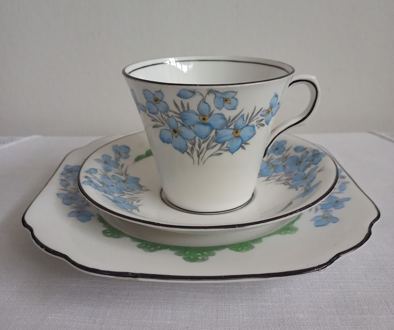 Vintage Melba Mayer and Sharret English Bone China Floral Pattern ...