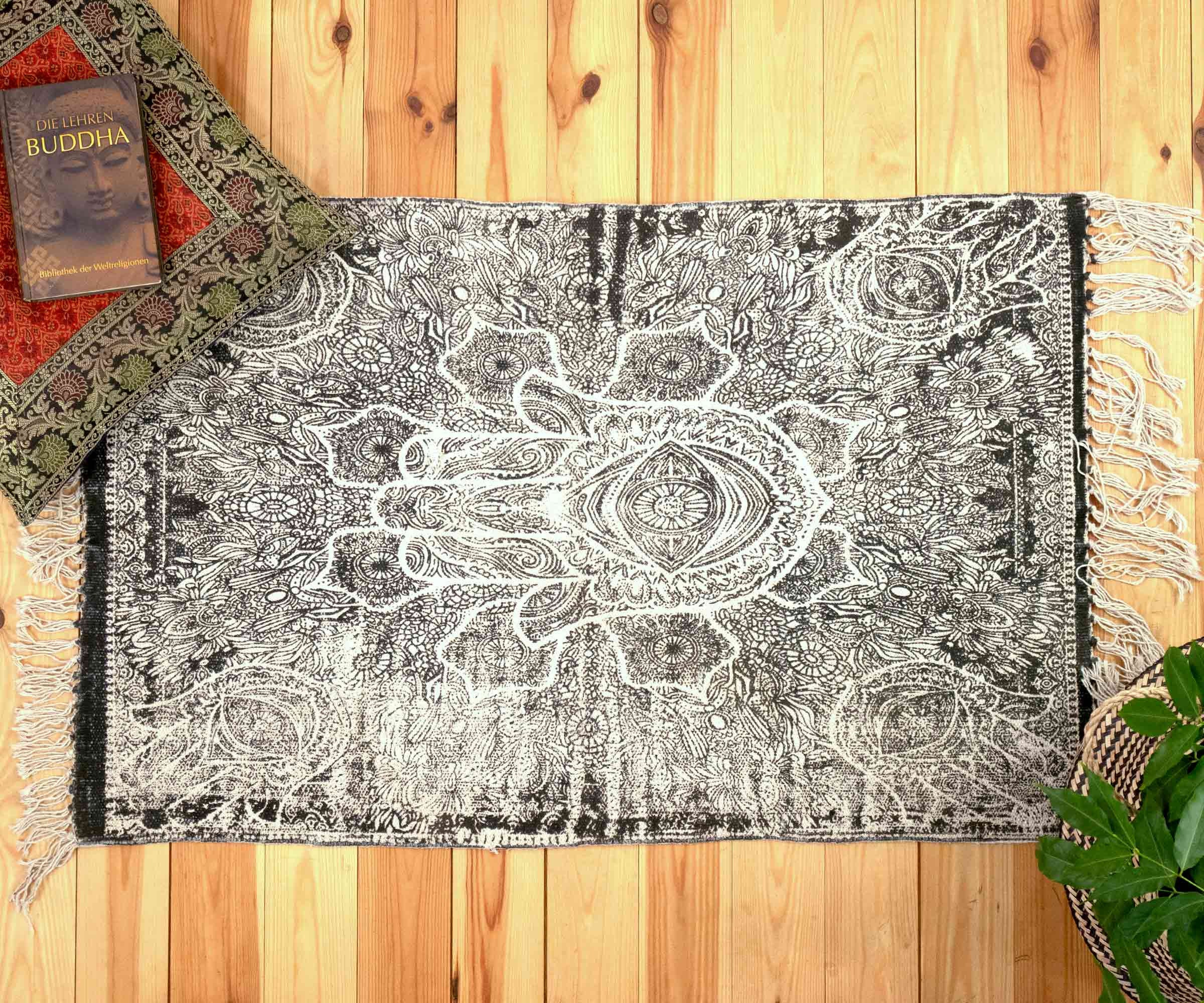 Rugs Goa Carpet Fatima's Hand made of 100% cotton with fringes Indian ...