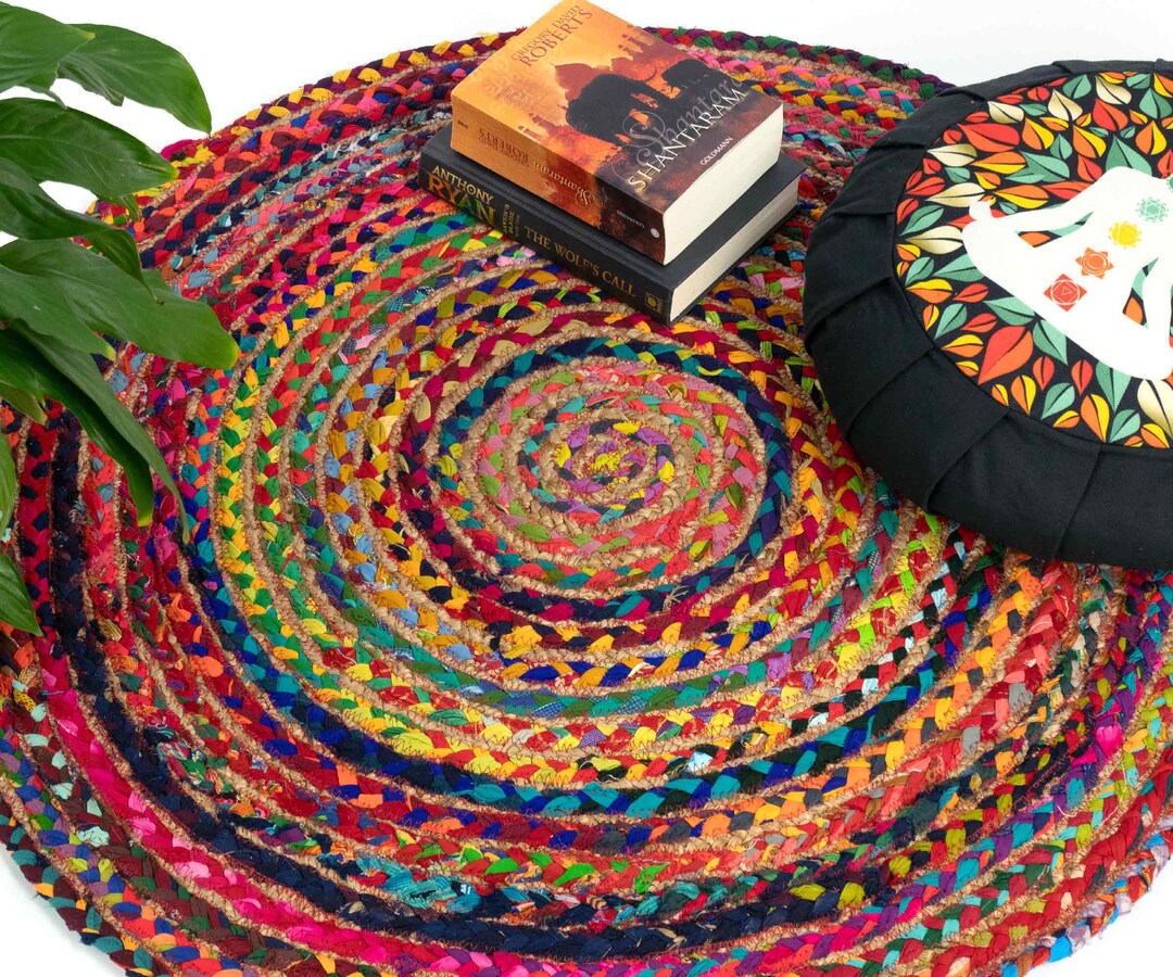 Round Patchwork Jute Rug With Recycled Fabrics in Different - Etsy