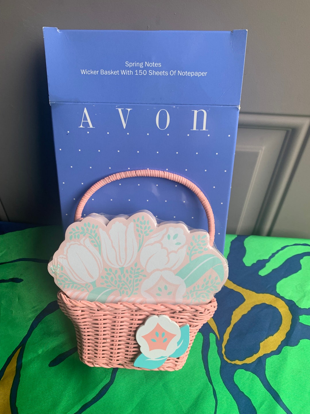 NIB Vintage Avon "spring Notes" Wicker Basket With 150 Sheets of ...
