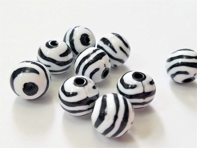 Set of 50 Zebra Beads 11mm Round Striped Beads Opaque - Etsy