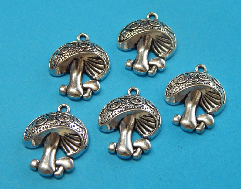 Set of 15, Silver Mushrooms, Mushroom Charms, Mushroom Pendants ...