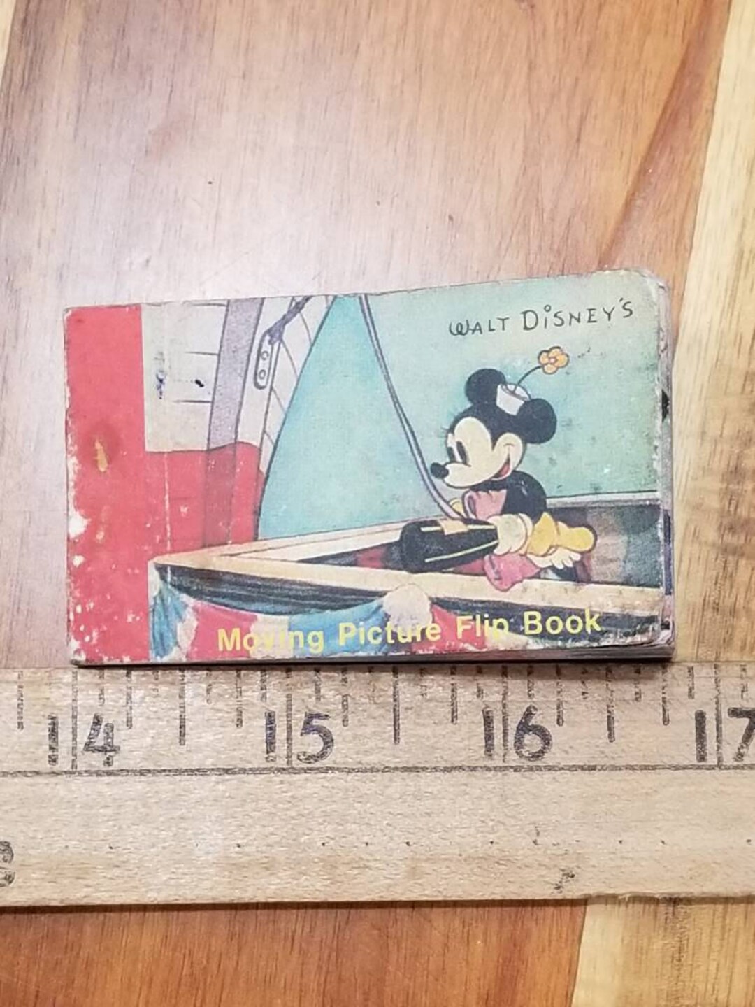 Walt Disney's 1970's Moving Picture Flip Book. Goofy Grabbing Phone ...