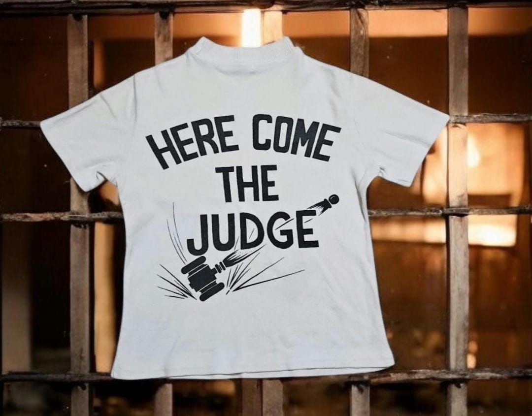 1960s/70s HERE COME the JUDGE True Vintage Historical T Shirt - Etsy