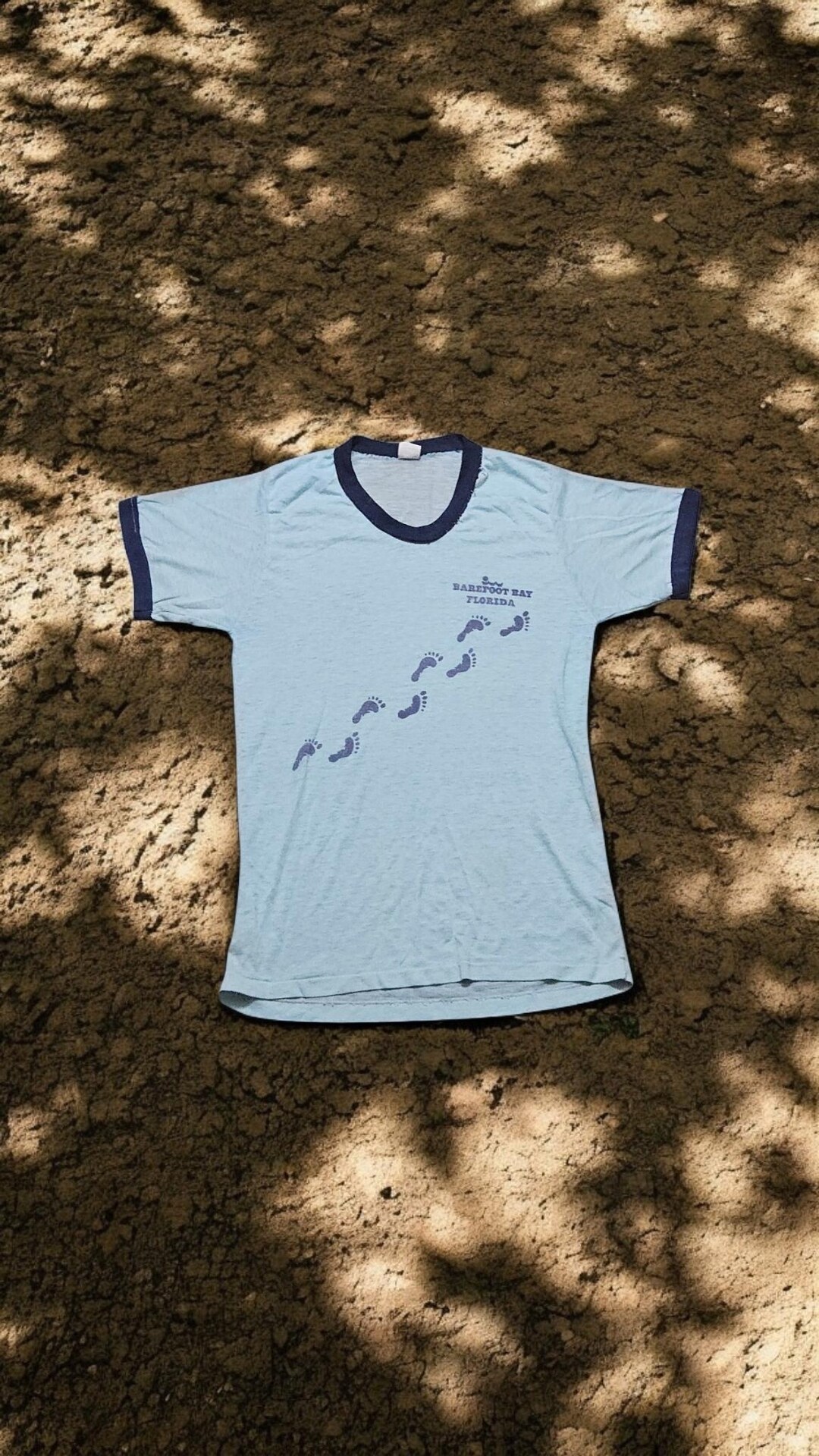 1970s XL Barefoot Bay Thin Wringer Tee - Etsy