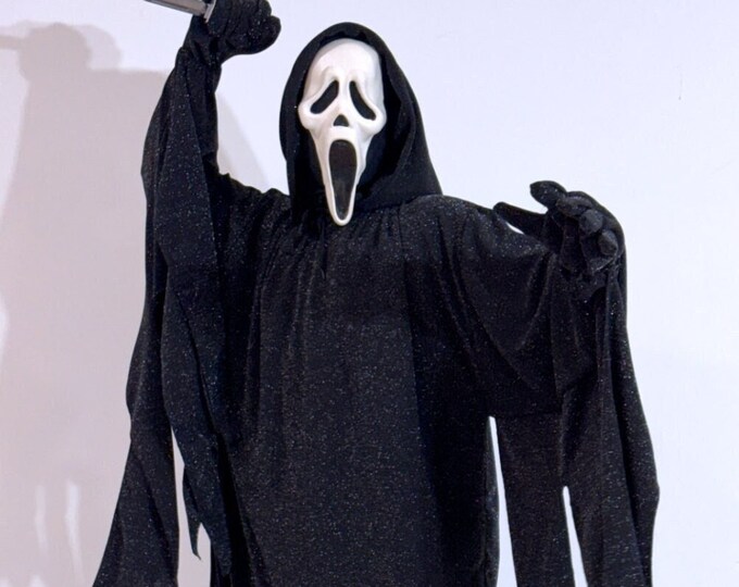 SCREAM ROBE - Etsy