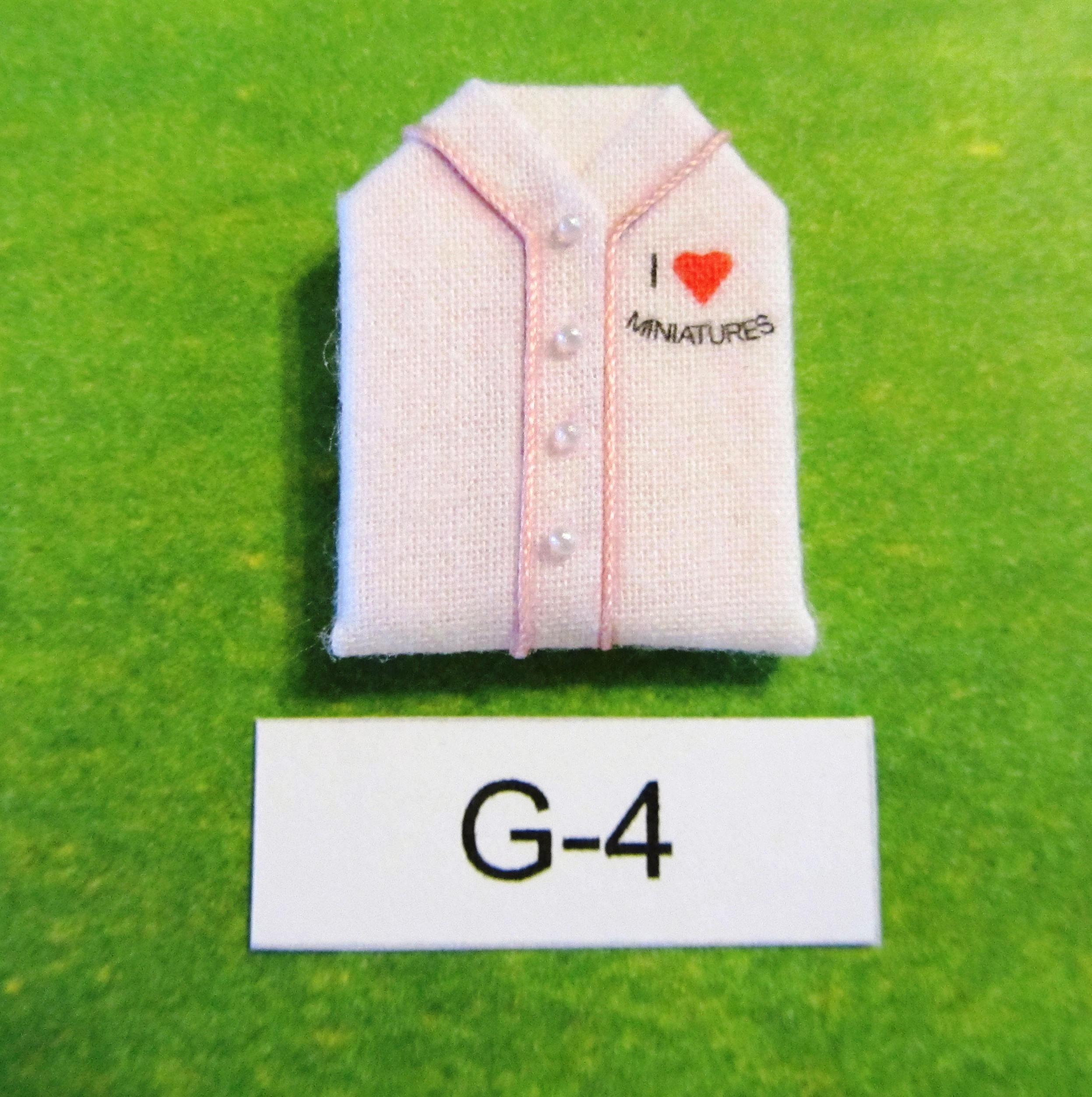 Dollhouse Miniatures Clothing Women's Folded Baseball Shirts ...