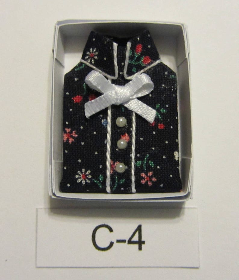 Dollhouse Miniatures Lady's Clothing Handcrafted Folded Blouses in Box ...