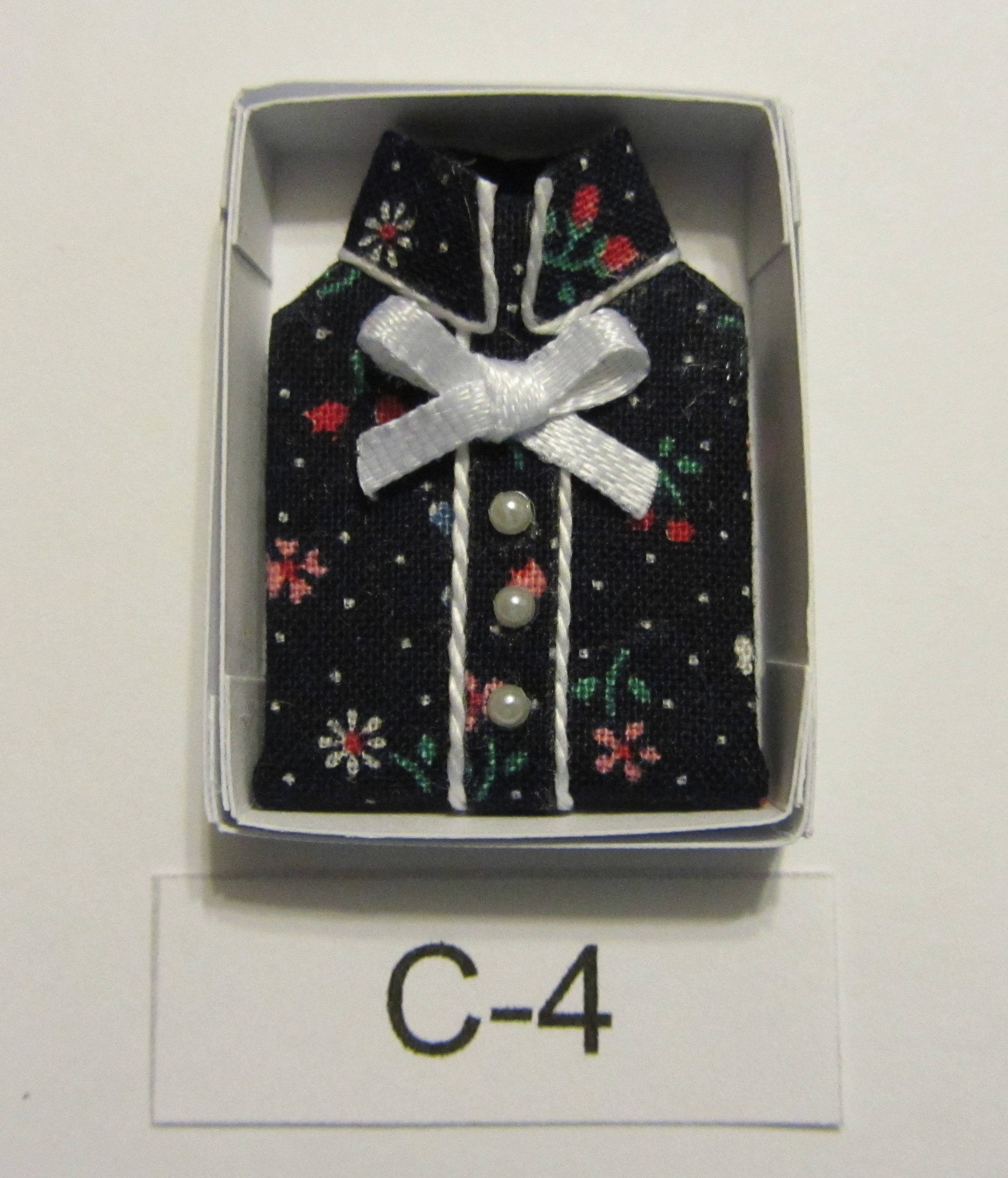 Dollhouse Miniatures Lady's Clothing Handcrafted Folded Blouses in Box ...