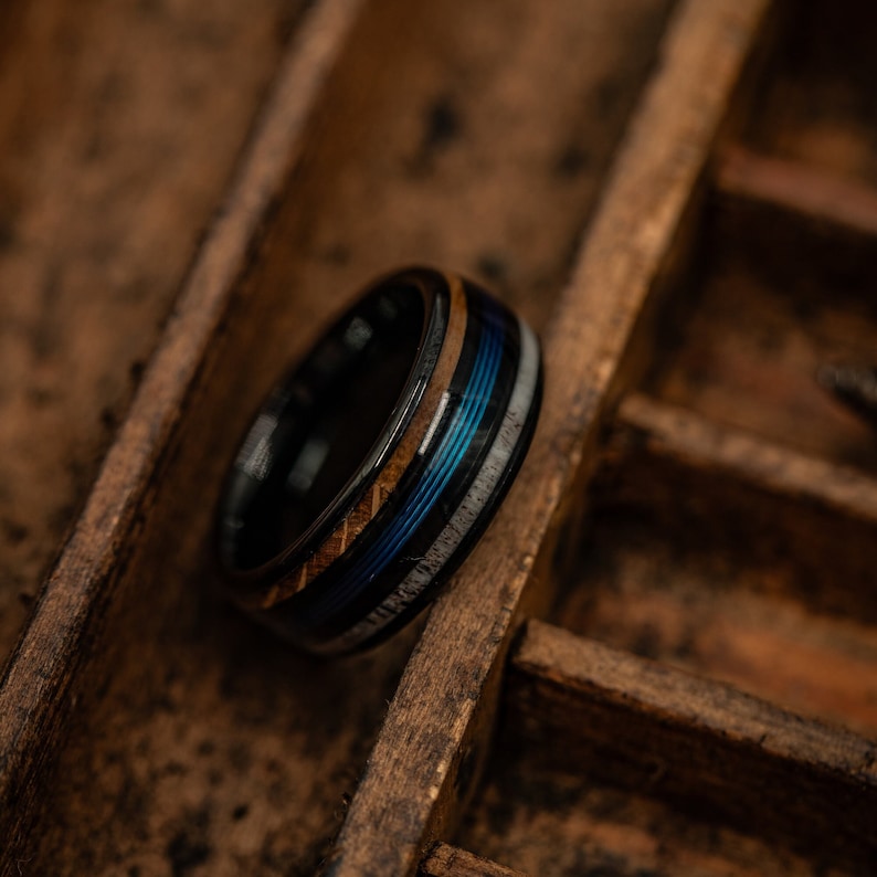 Antler & Whiskey Barrel Wood Wedding Ring: Blue Fishing Line Tungsten ...