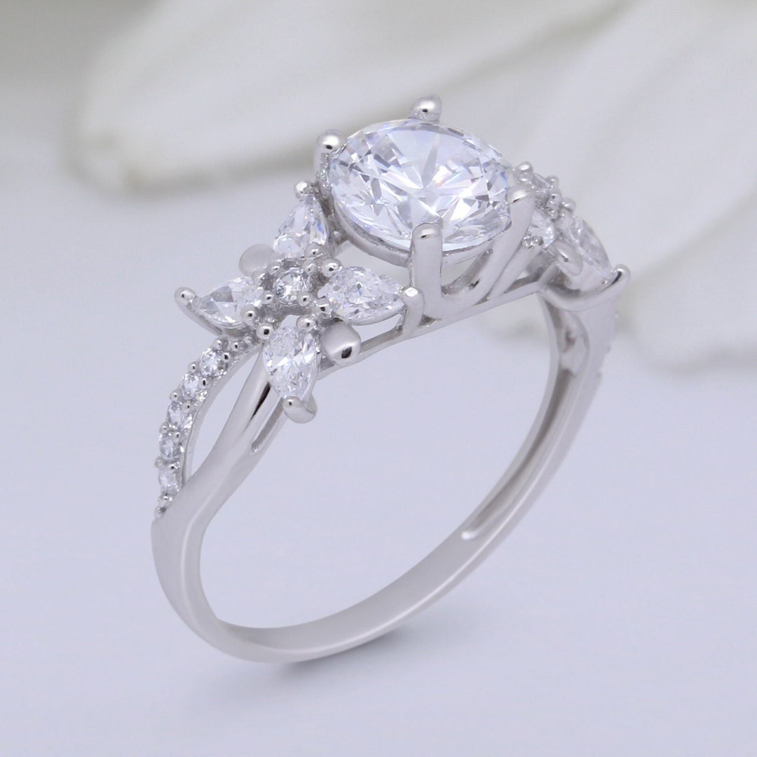 Anillo de compromiso de boda con vástago de mariposa Anillo de oro ...