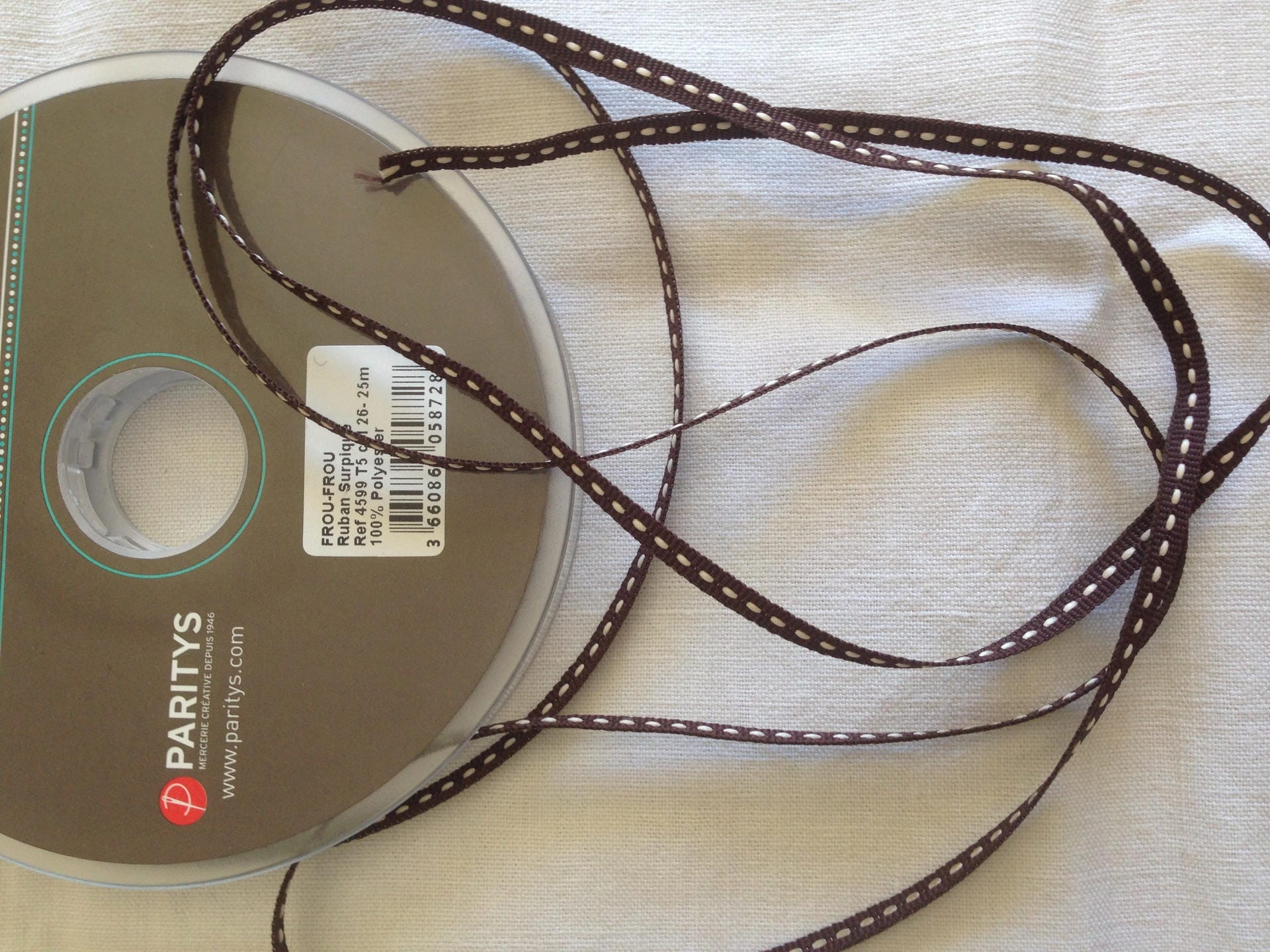 Large Brown Grain Ribbon Stitched White Saddle Sting Width 5 Mm - Etsy