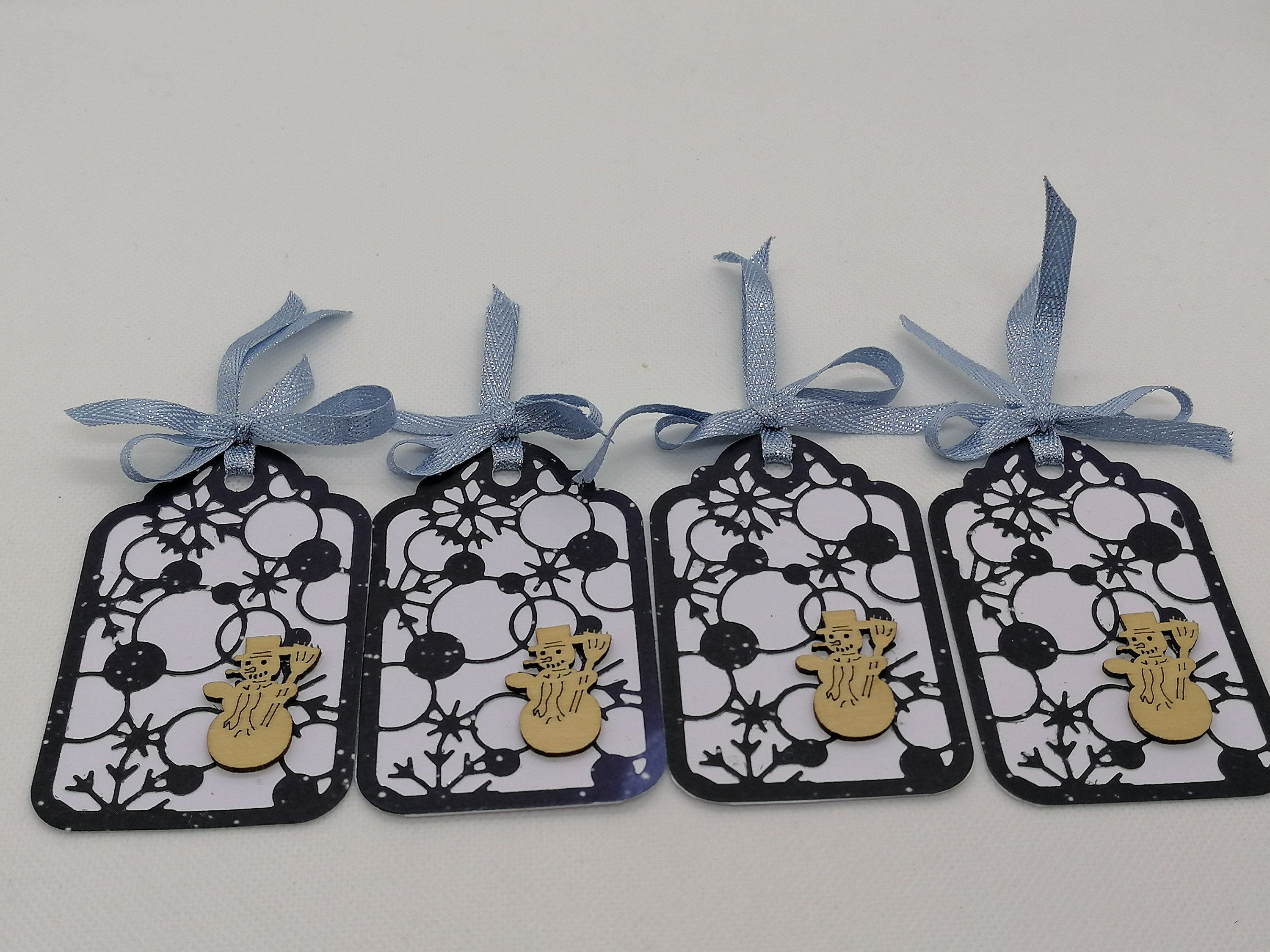 Lot de 4 étiquettes forme tag , étiquette bleu et blanche, étiquettes ...