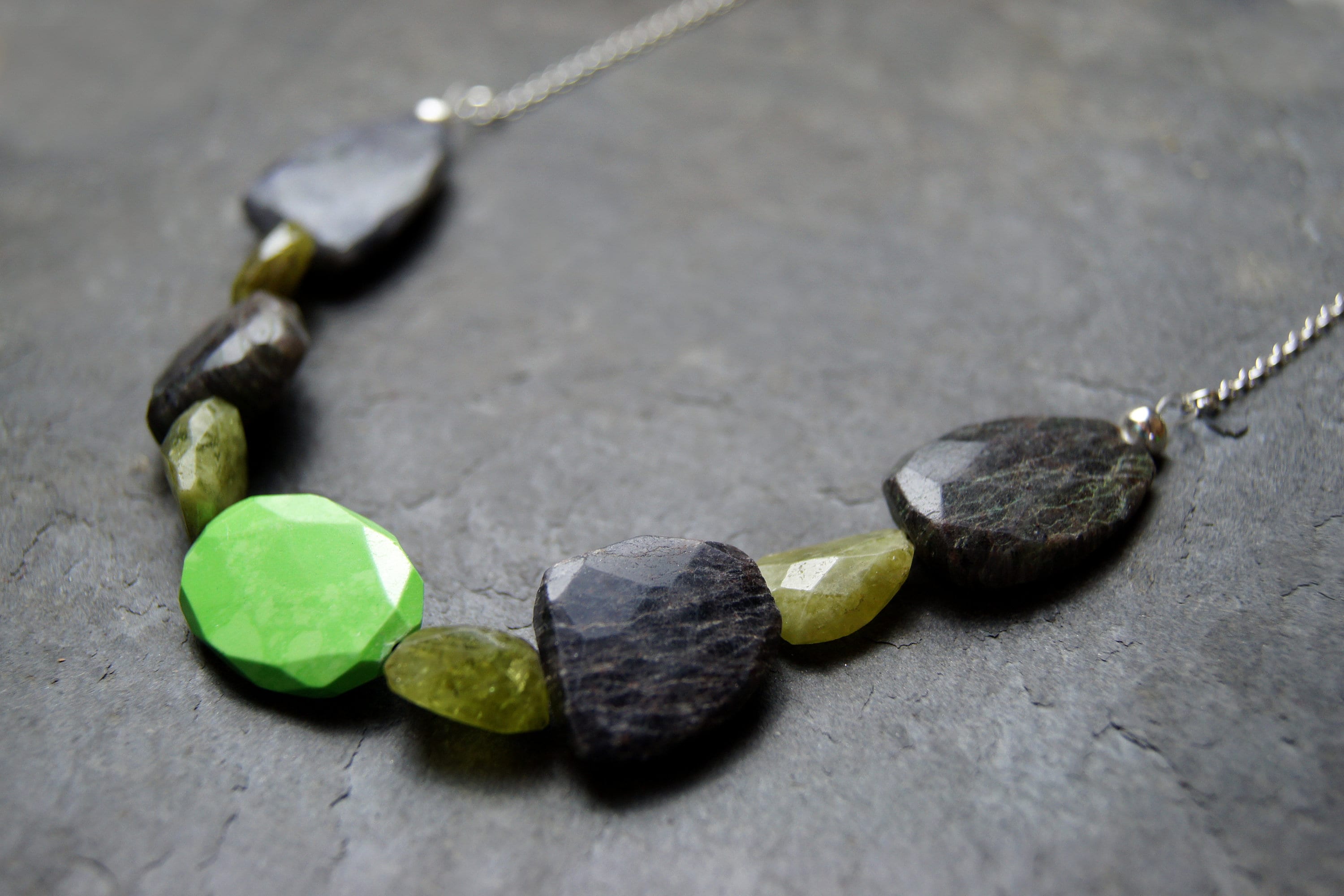 Necklace "aleiga" With Verdelite and Jasper - Etsy