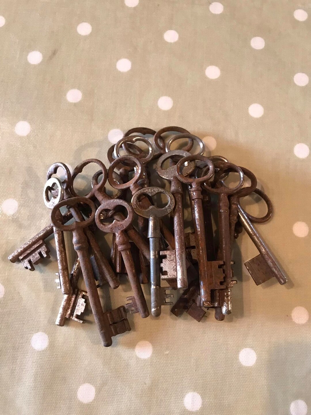 French Chateau Antique Keys 21 Rusty Keys, Wedding Accessories, Craft ...