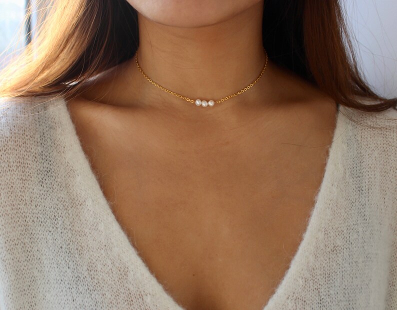 Small Pearl Necklace / Tiny Freshwater Pearl Necklace / - Etsy Australia