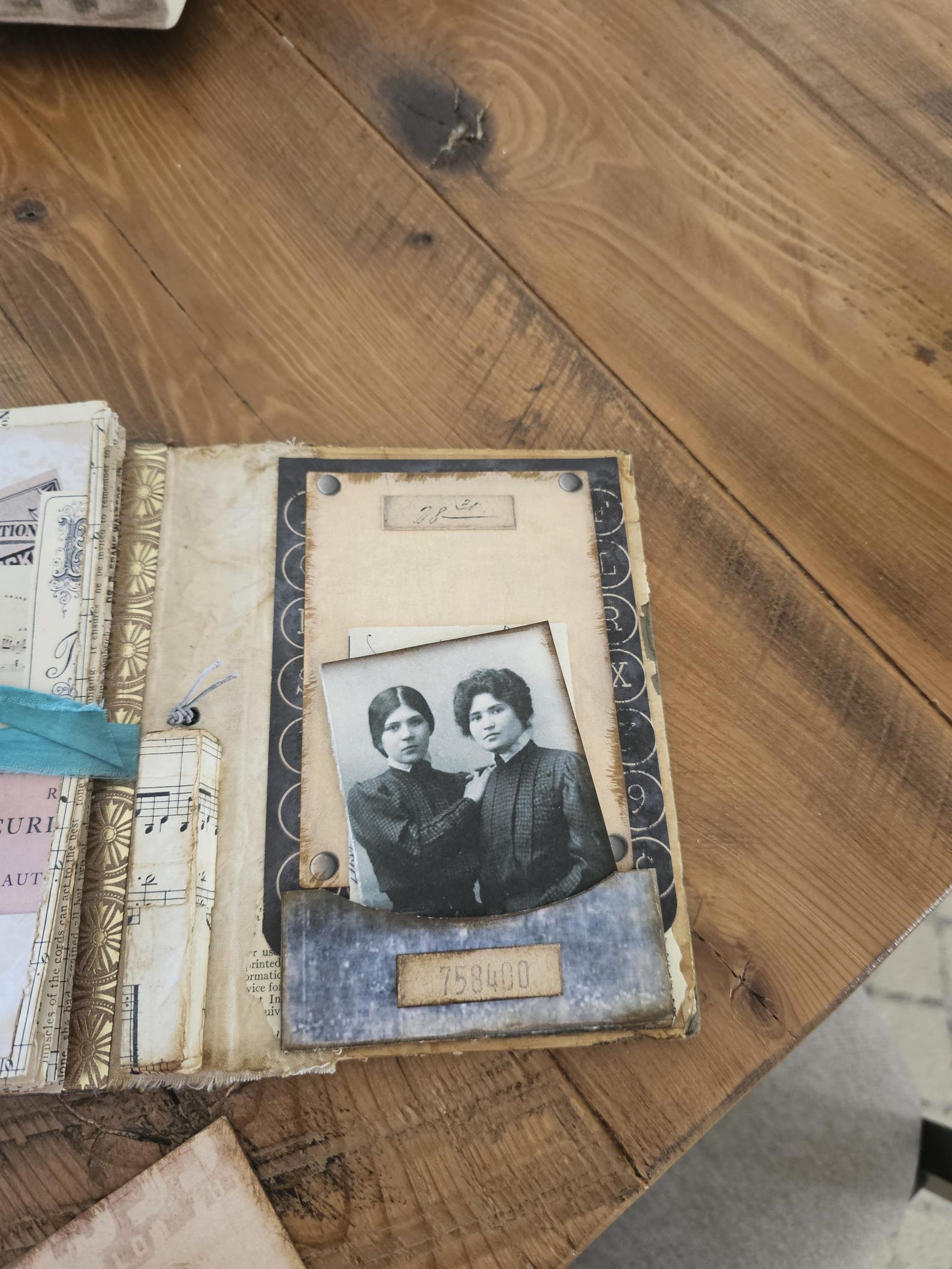 Early Folk Art Lapbook Journal(3 Part Post Listing) "1" - Etsy