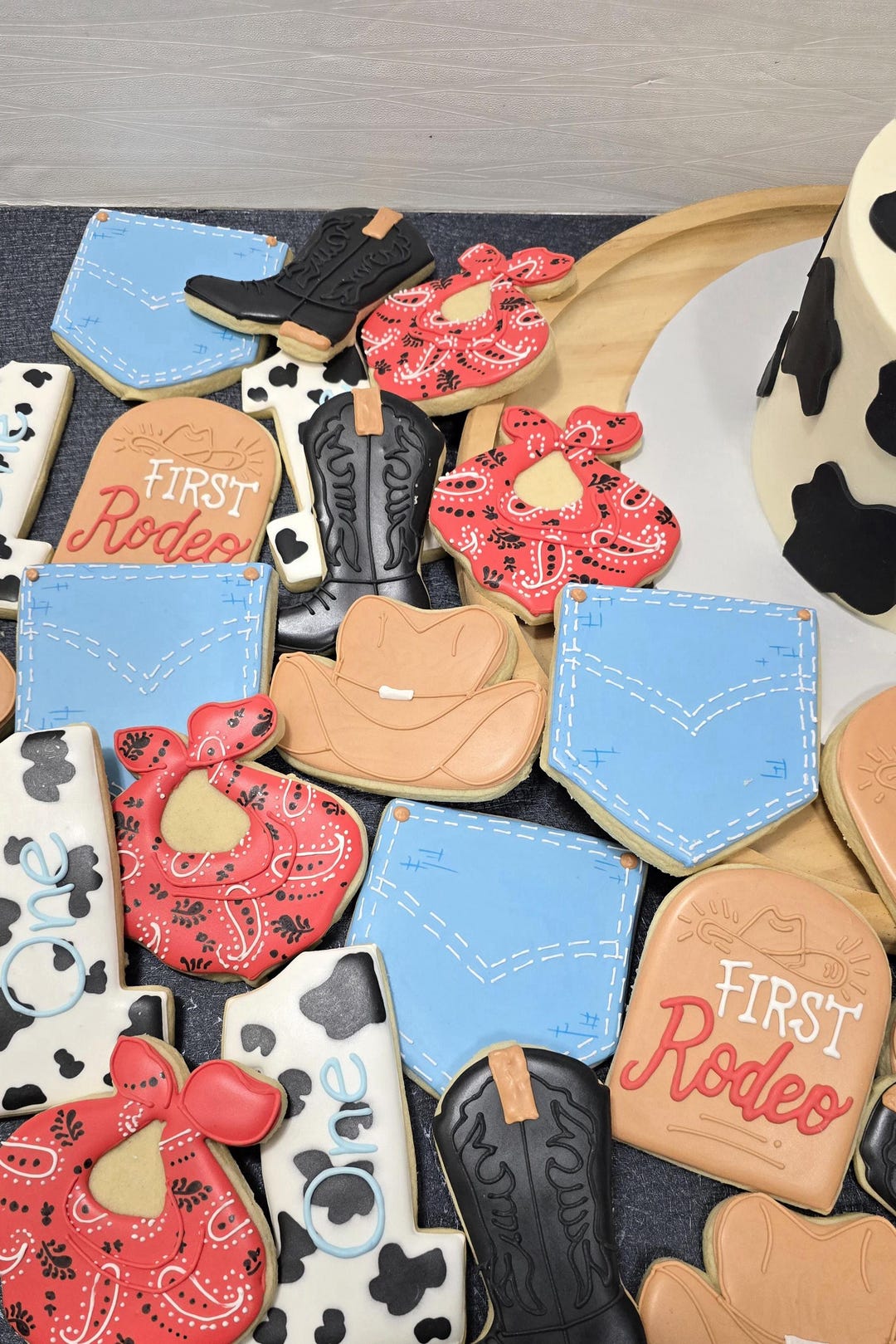 First Rodeo, Cowboy 1st Birthday Cookies; 1st Rodeo; Cowgirl; Rodeo - Etsy