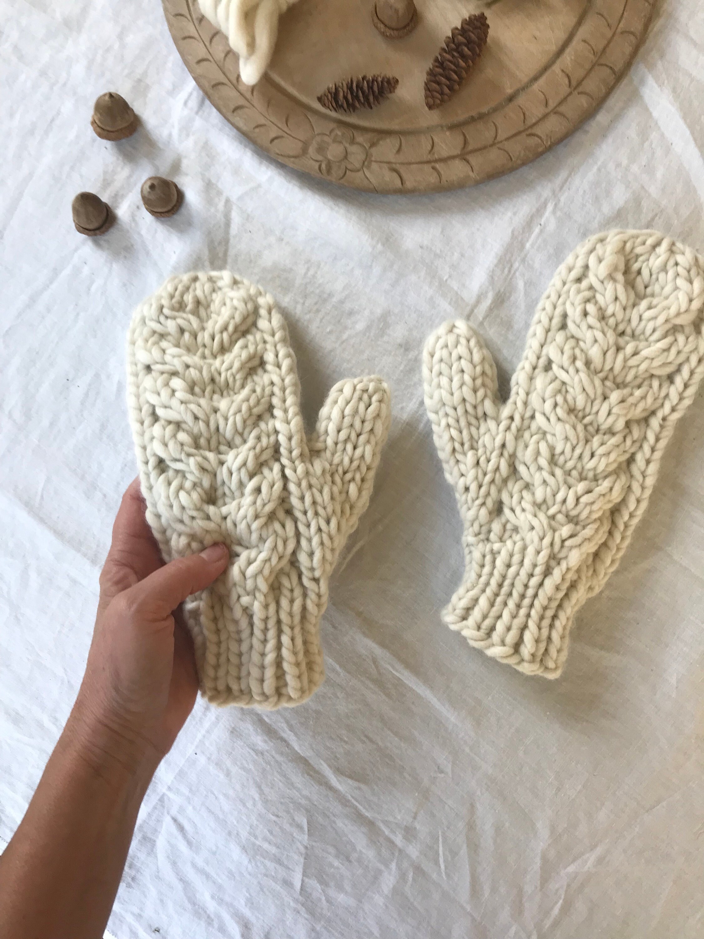 Chunky Cable Mitten Knitting Pattern: Adult Size (PDF Pattern) - Etsy
