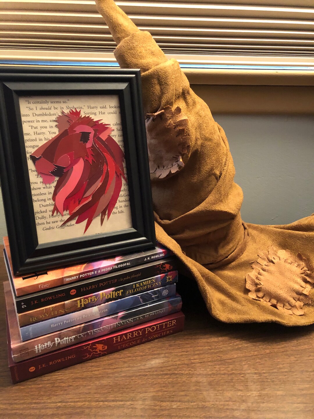 Gryffindor Cut Paper Portrait - Etsy