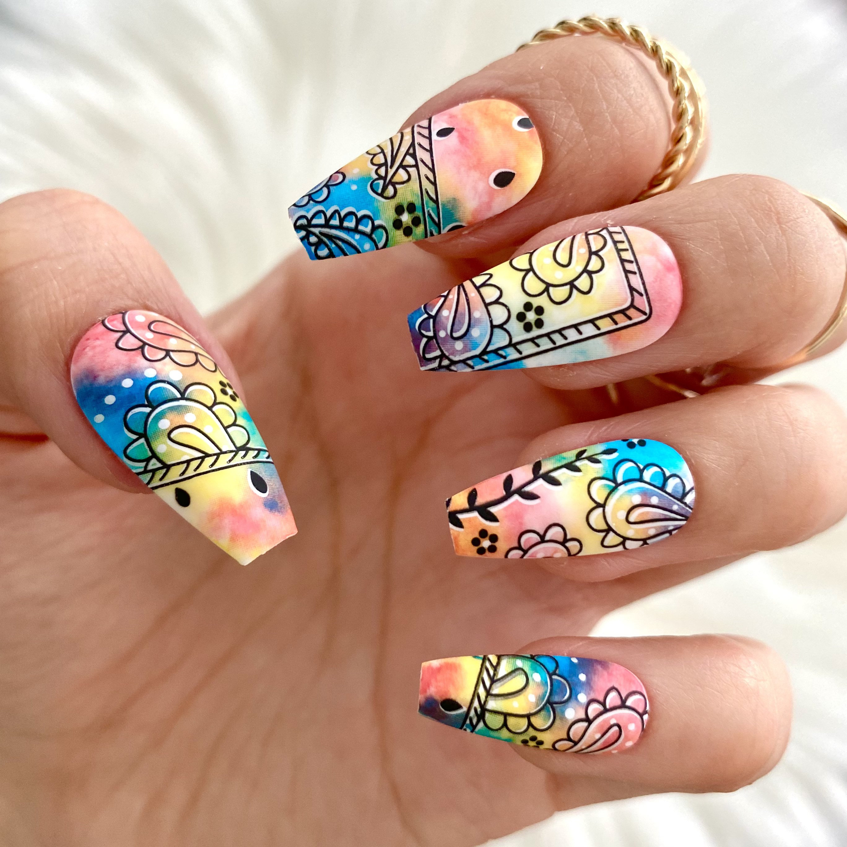 Bandana nails store