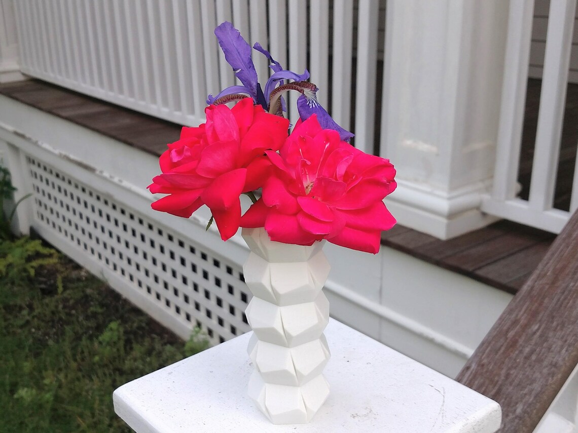 Iapetus Geometric Vase - Moons of Saturn Series - 3d Printed - Multiple ...