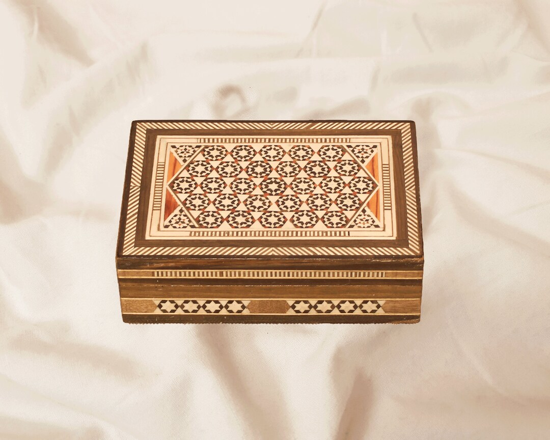Small Cigar Box, Sweet Box, Jewelry Box, Velvet Lined, Small Box ...