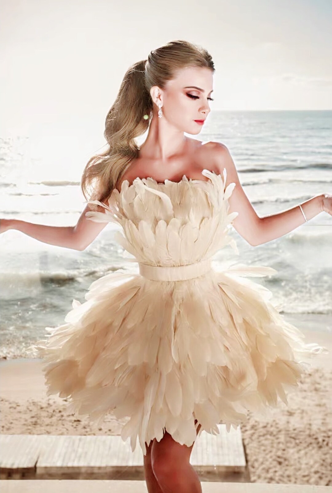 Sexy Strapless Layered Feather Cocktail Dress Custom Multi Color Glamorous Short Prom Dress