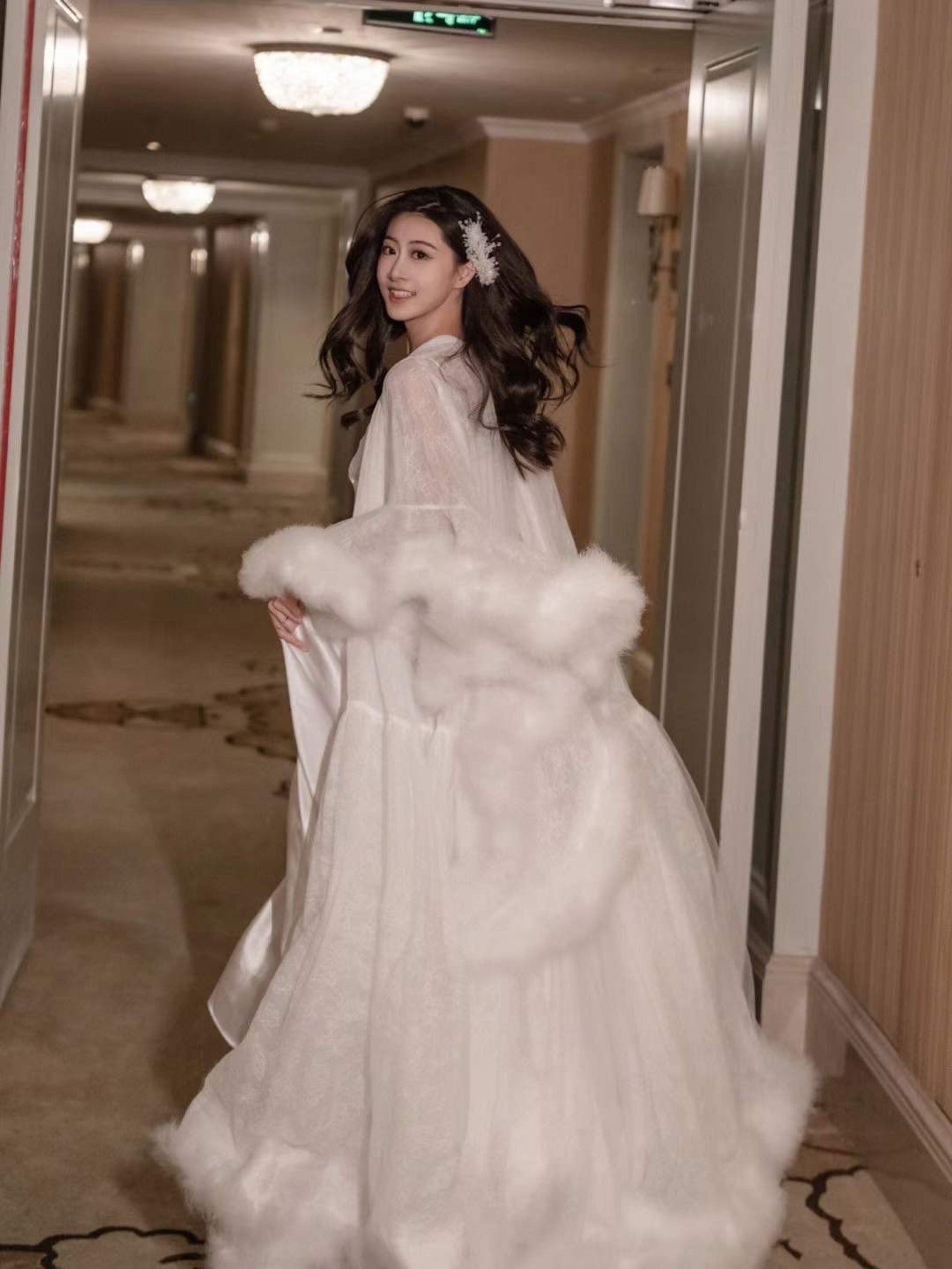 Selenahuanbridal Luxury Thick Faux Fox Feather Chantilly Lace - Etsy
